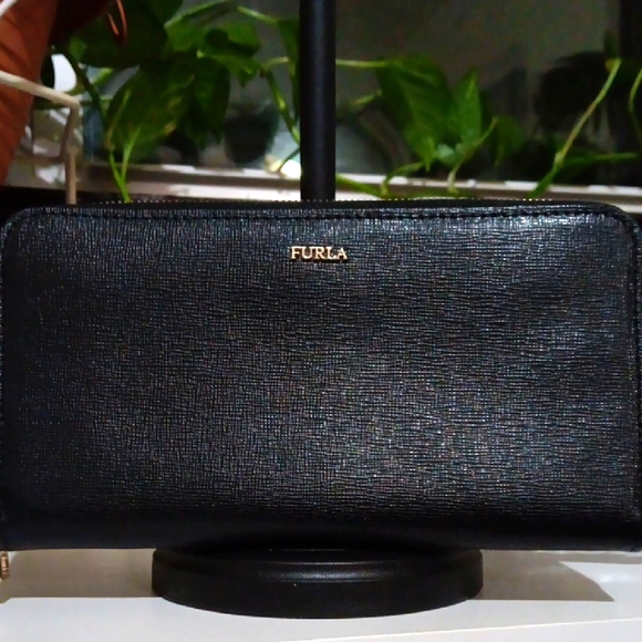 Furla | Bags | Furla Saffiano Leather Full Long Zip Around Wallet ...